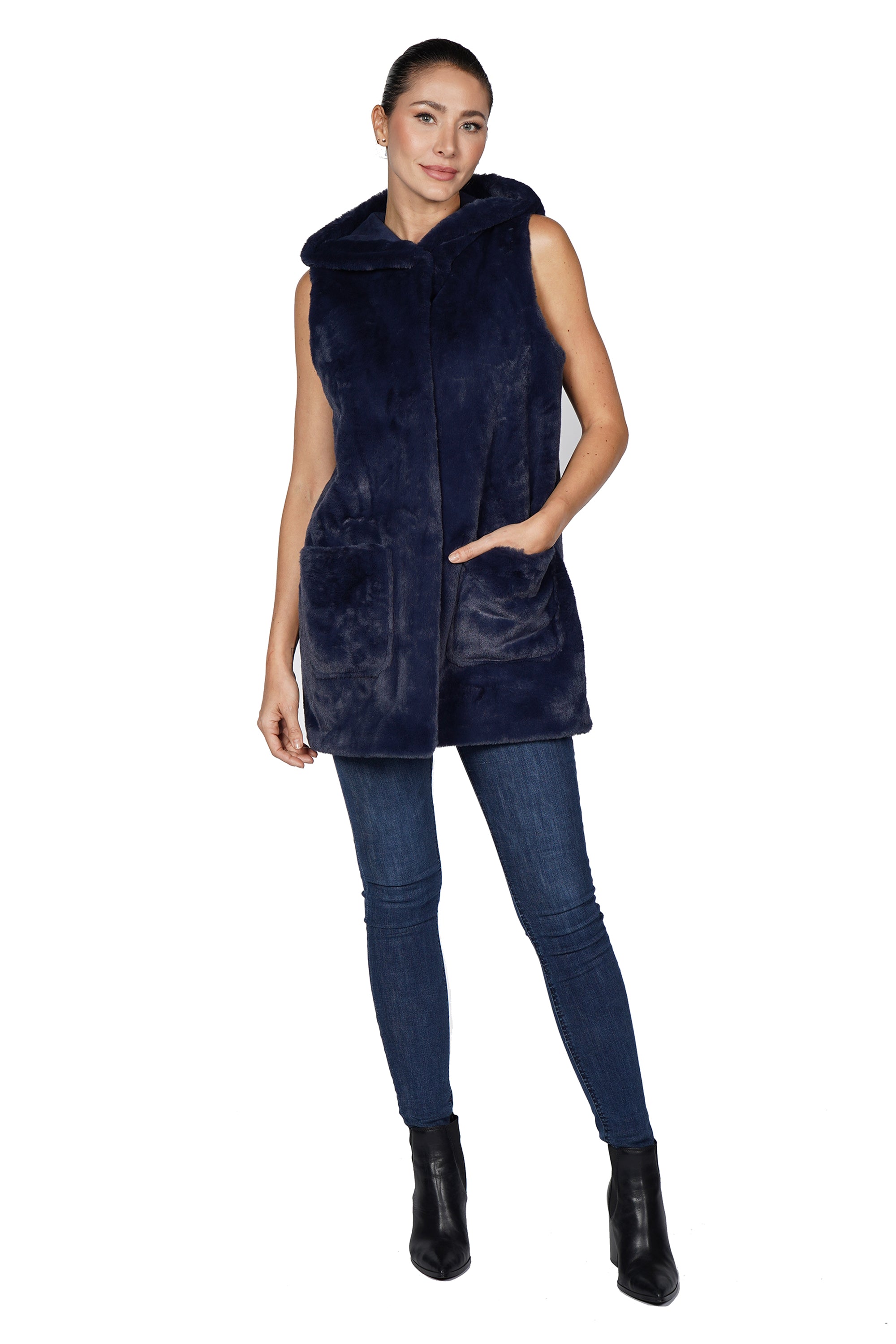 70% OFF Carl Faux Fur - Love Token – Love Token US